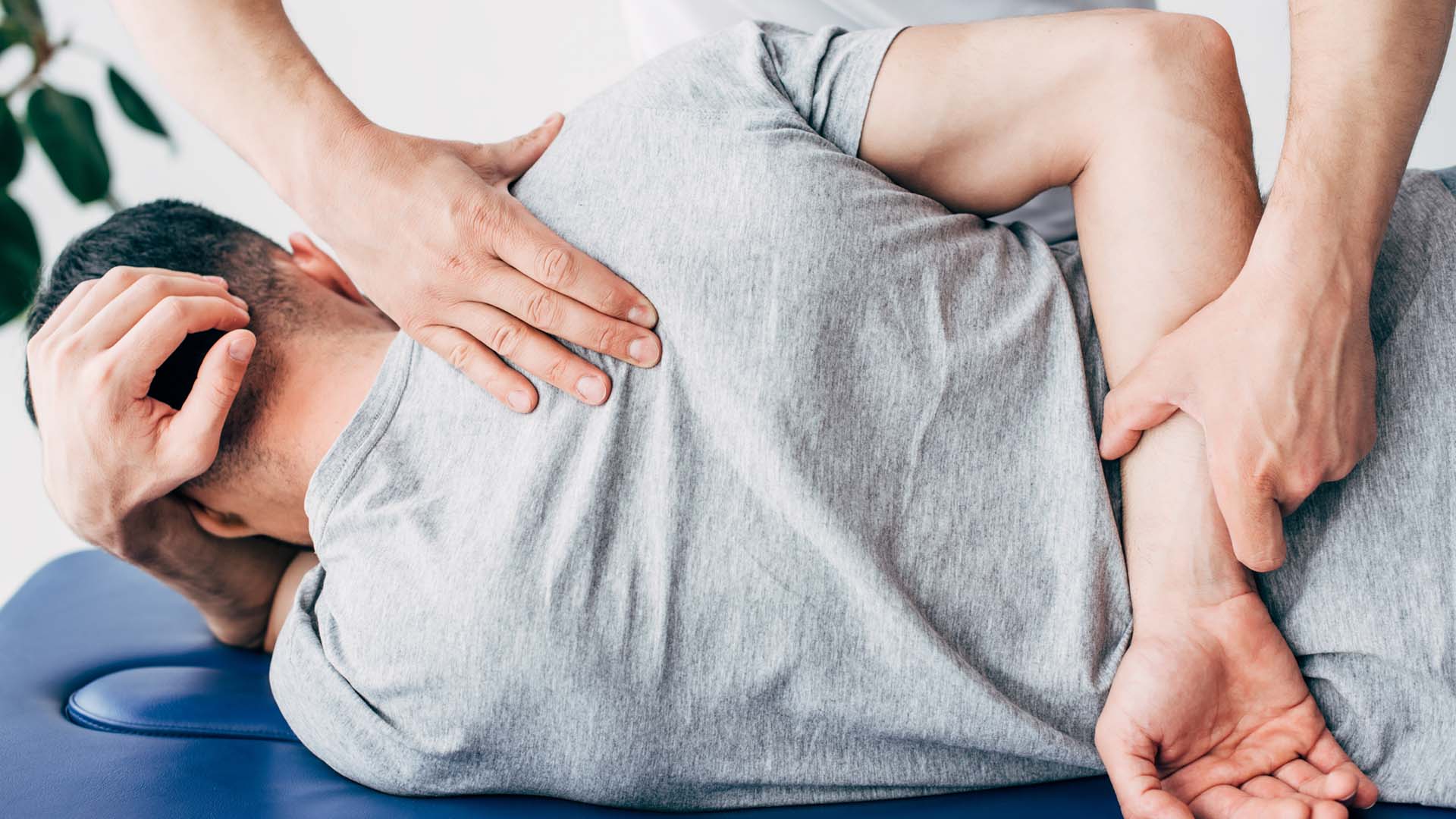 Thoracic Spine High-Velocity Low Amplitude Technique - Fox Physical Therapy